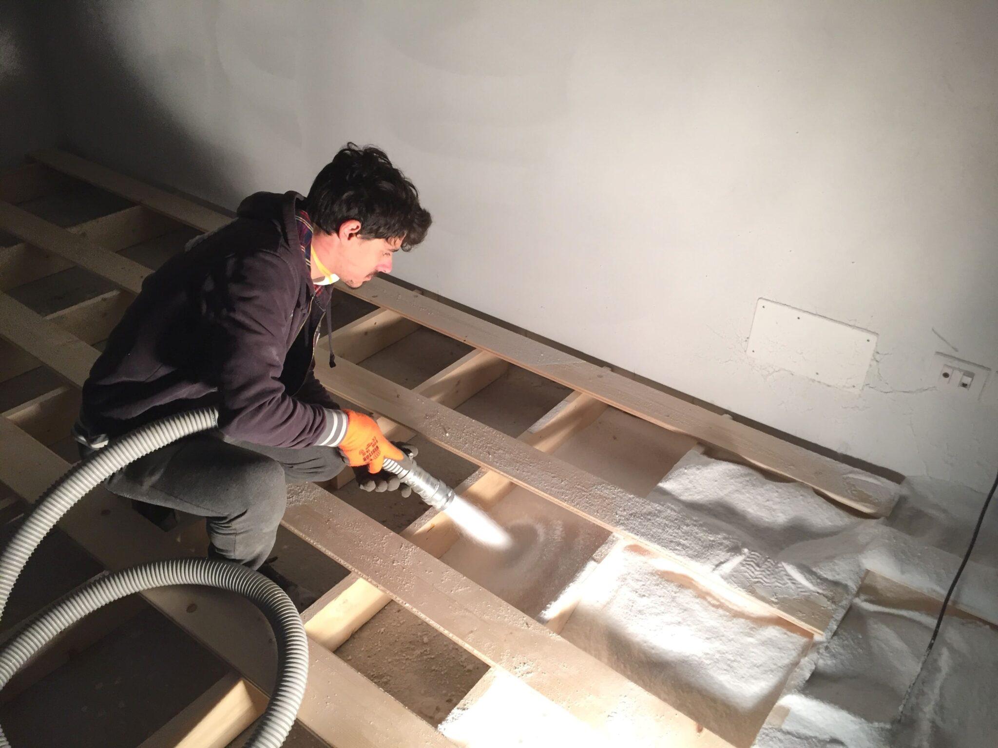 Isolamento per sottotetti ed intercapedini | Bioisolare